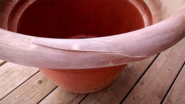 How To Refinish Old Beatup Planters