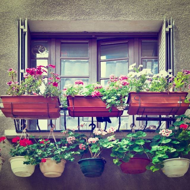 37 Fabulous Garden Box Ideas