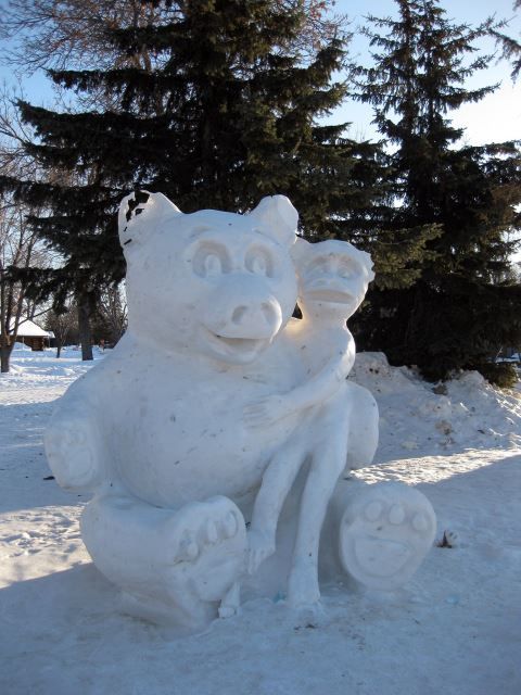 40 Best Snow Sculpture Ideas: #27 is So Cool!