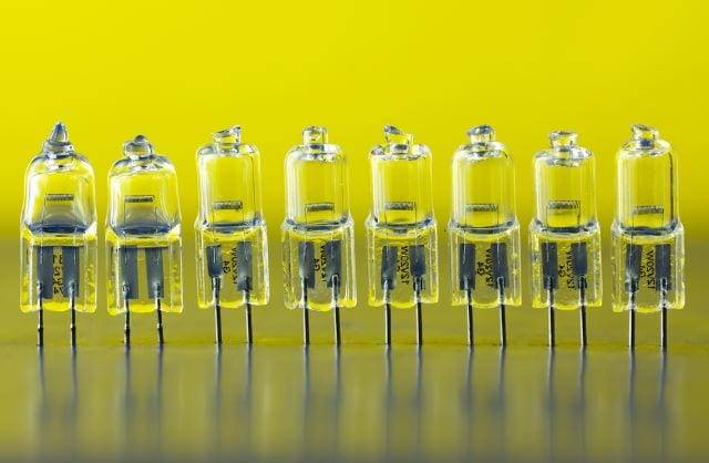 Grow Lights vs Regular Lights: The Best Lighting For Your Needs