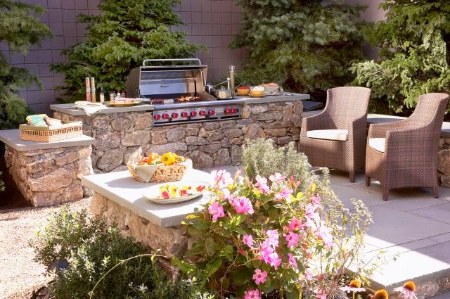 30 Backyard BBQ Area Design Ideas