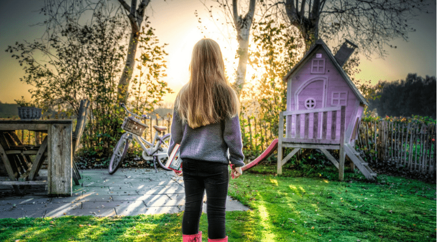 62 of the Best Backyard Entertainment Ideas Perfect for Summer