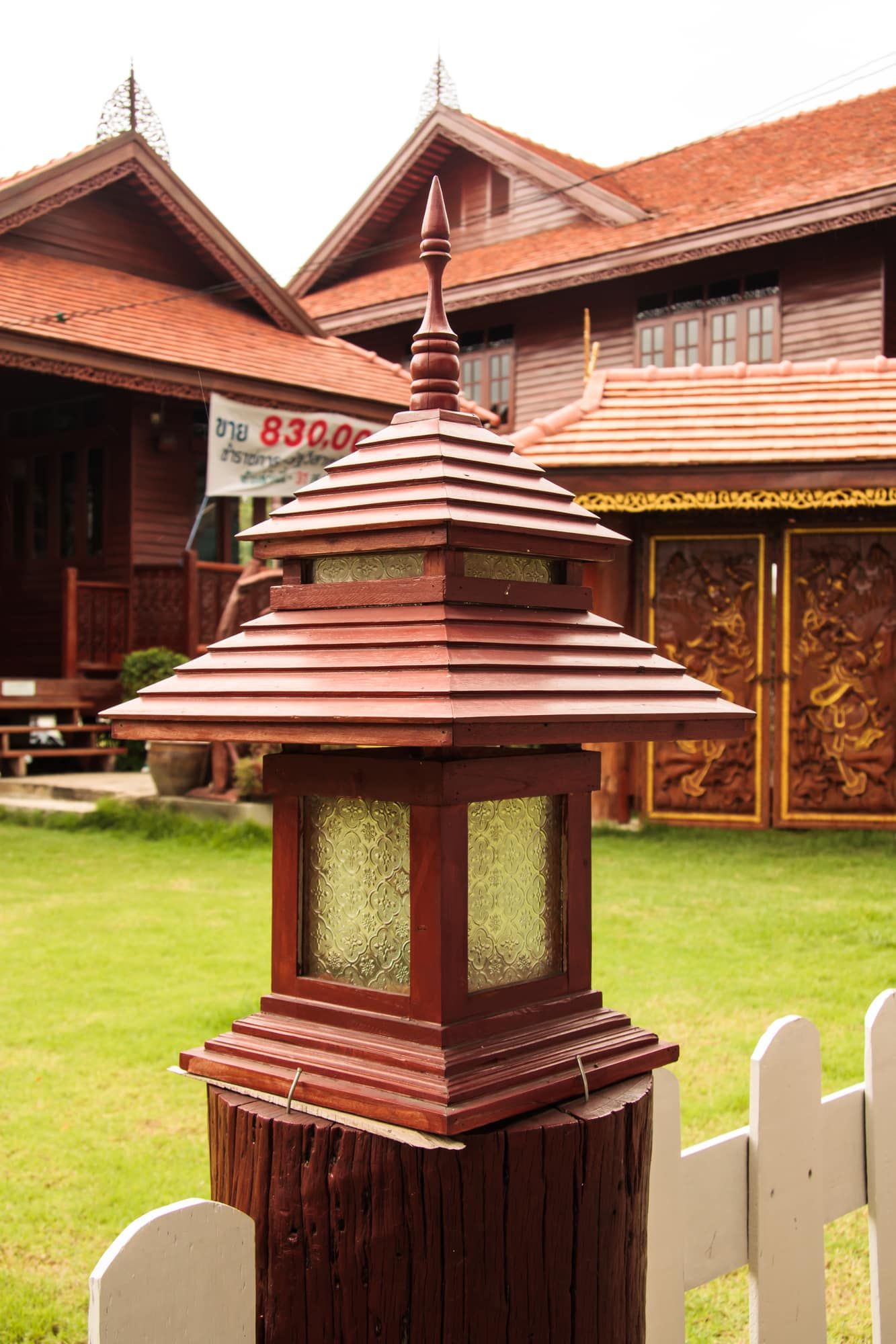 Solar Light Ideas: 31 Ways to Illuminate Your Landscape