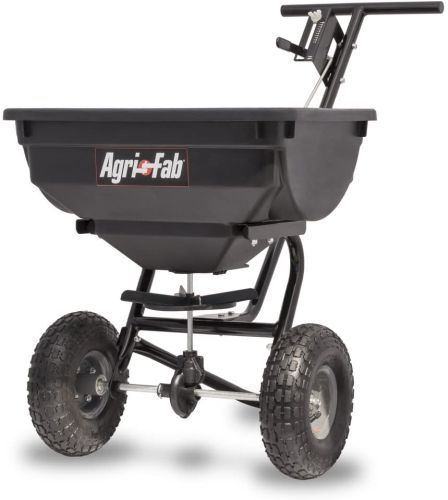 The Best Broadcast Spreaders for Feeding Your Lawn