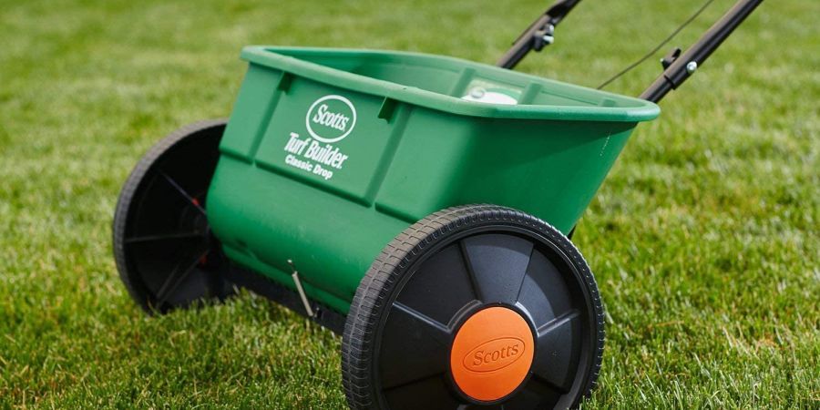 Best Drop Spreader: Accurate Fertilizer Coverage