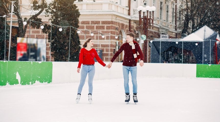 20 Super Fun Backyard Activities in Winter