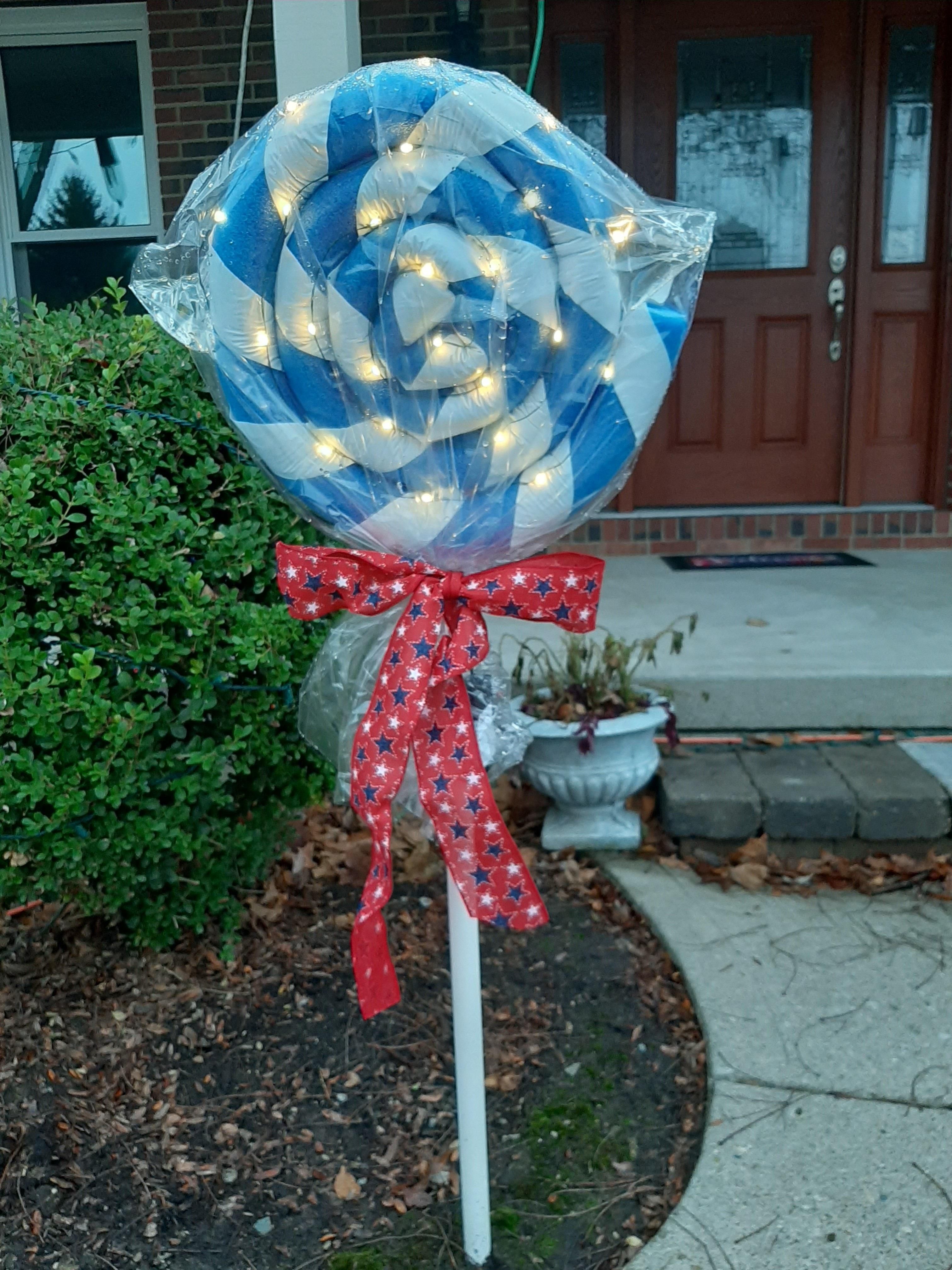 65 Fun & Creative Christmas Decorations Made From Pool Noodles