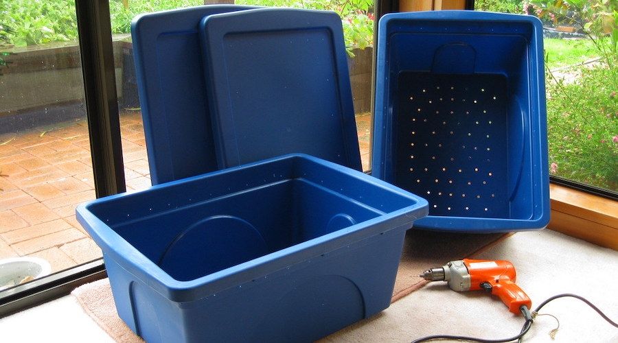 How To Compost On a Balcony