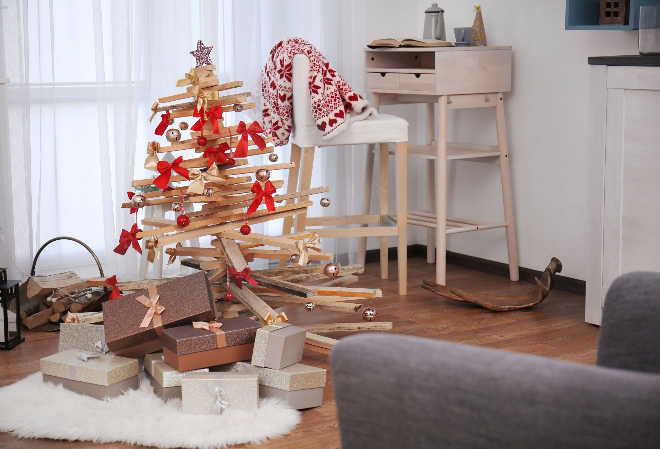 13 Charming Christmas Tree Alternatives You Need To Try This Year