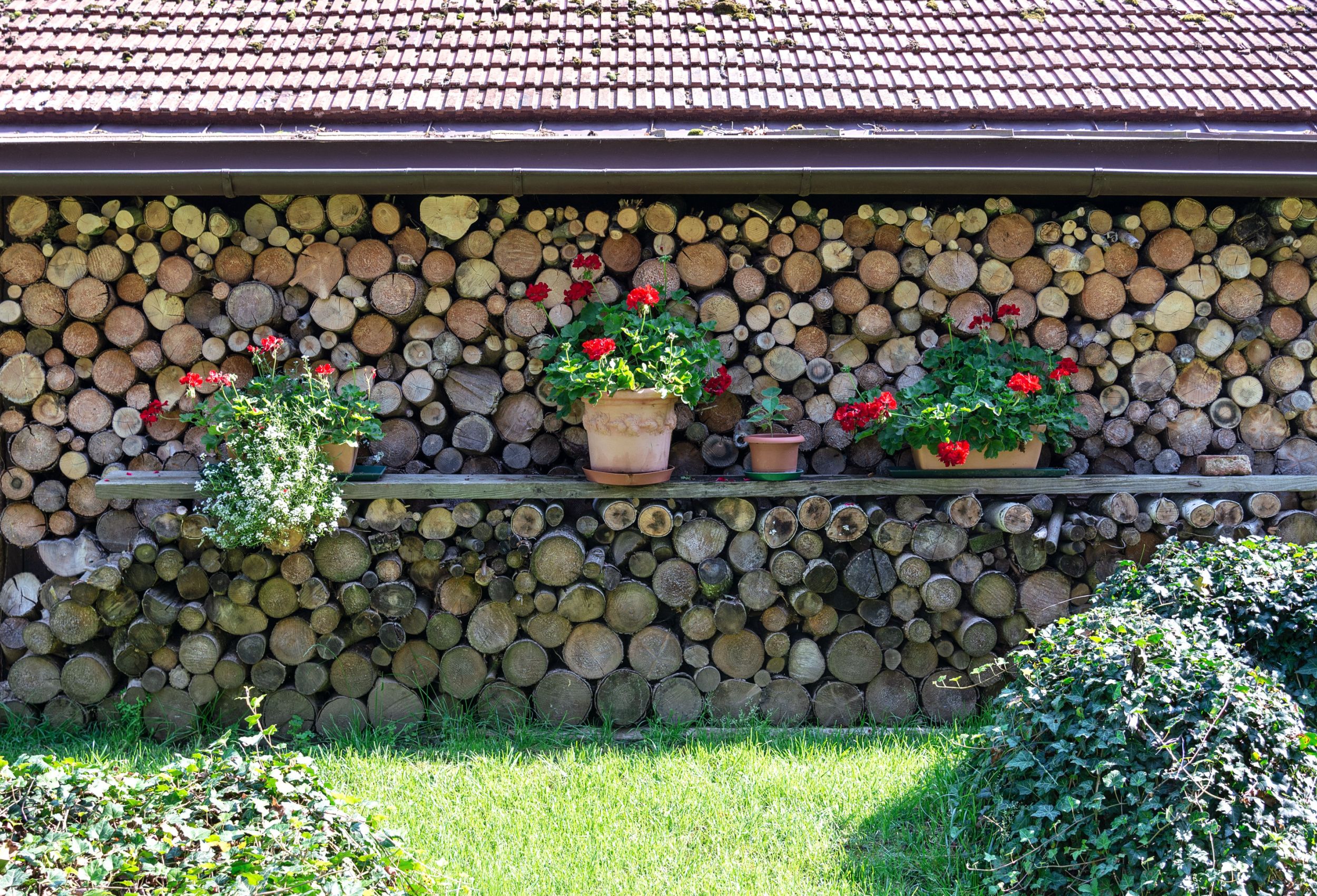 10 Creative Firewood Storage Ideas