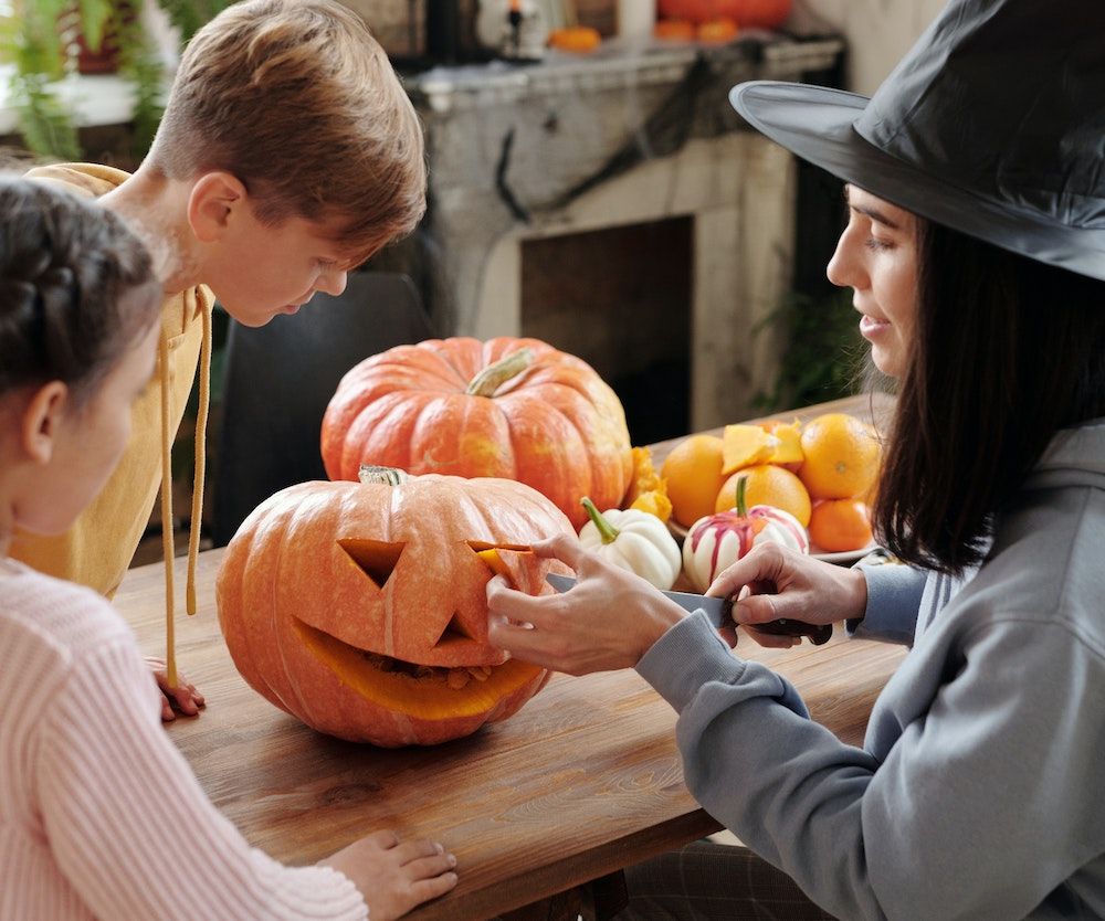 How to Carve Pumpkins