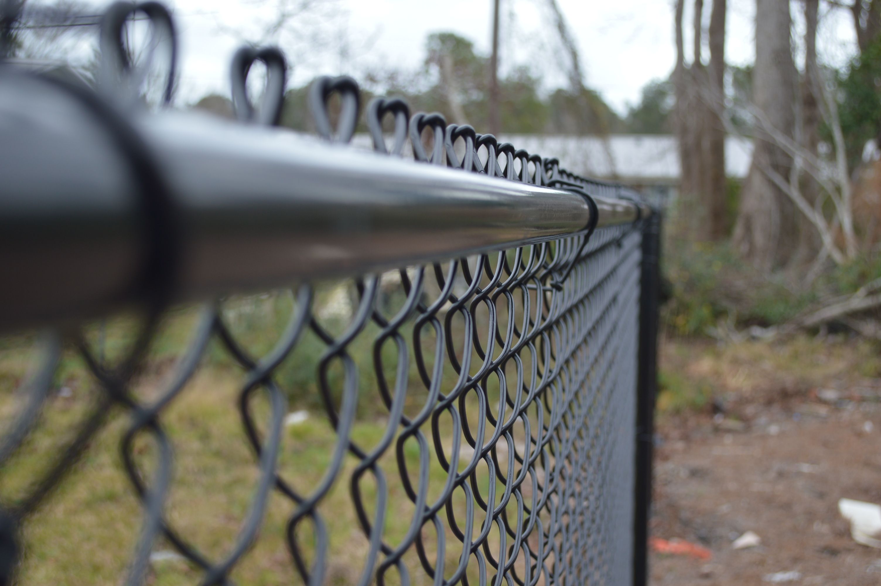 How to Install a Chain Link Fence in Your Yard