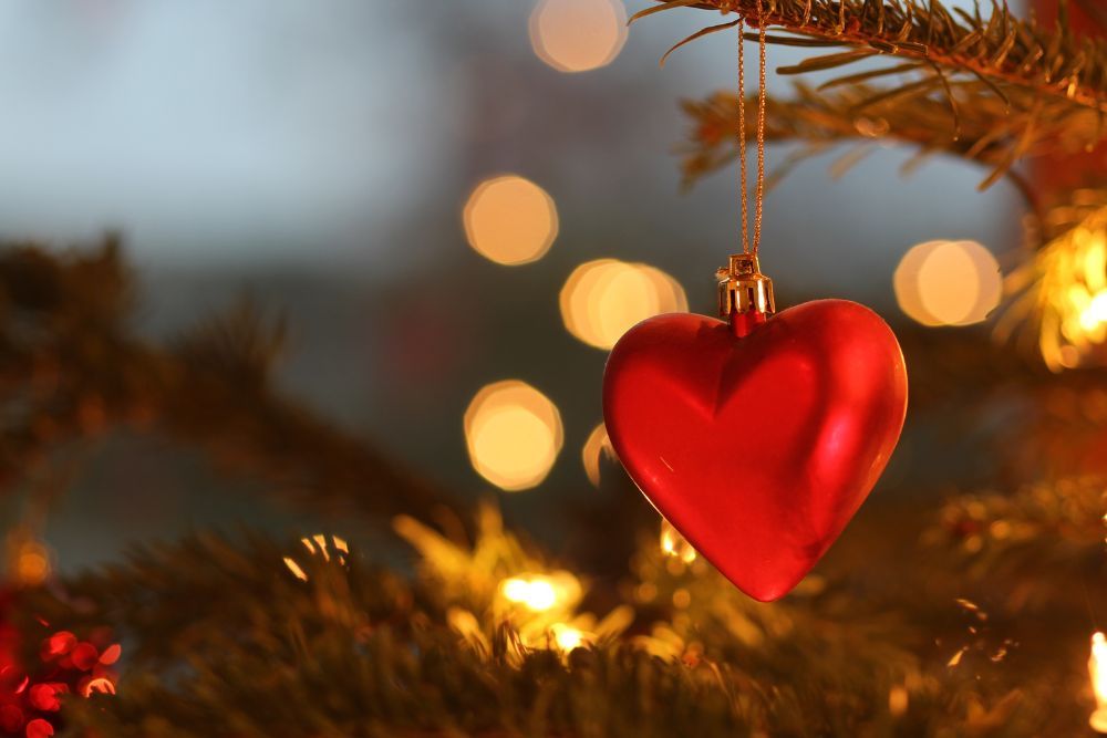 10 of the Best Red Christmas Tree Ideas