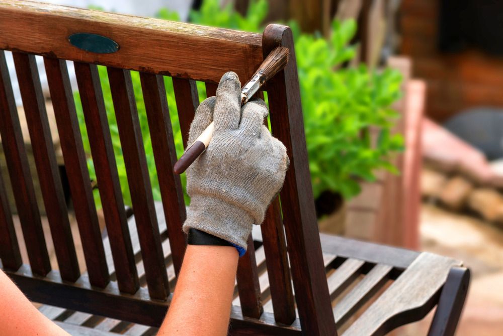 5 Wood Paint Types and How To Choose The Right One
