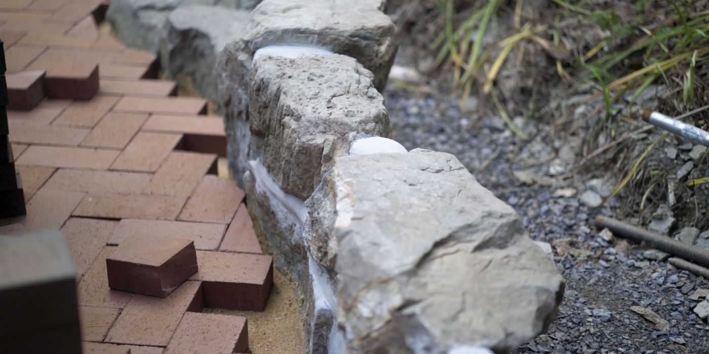 Update Your Home with Unique Garden Edging Ideas