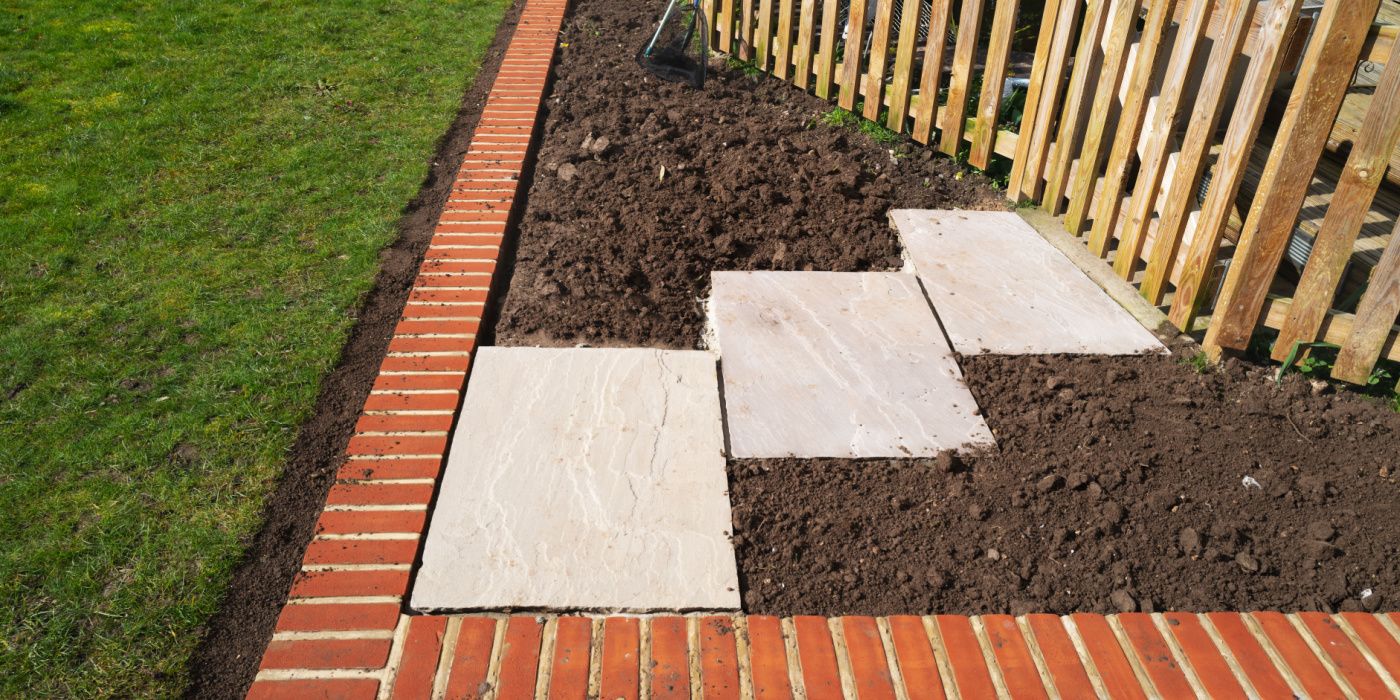 Update Your Home with Unique Garden Edging Ideas