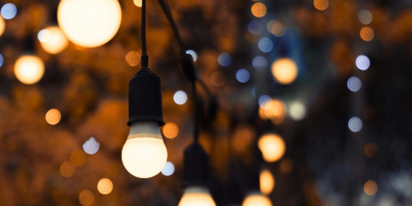 Backyard Design Ideas: Create a Colorful Outdoor Nook