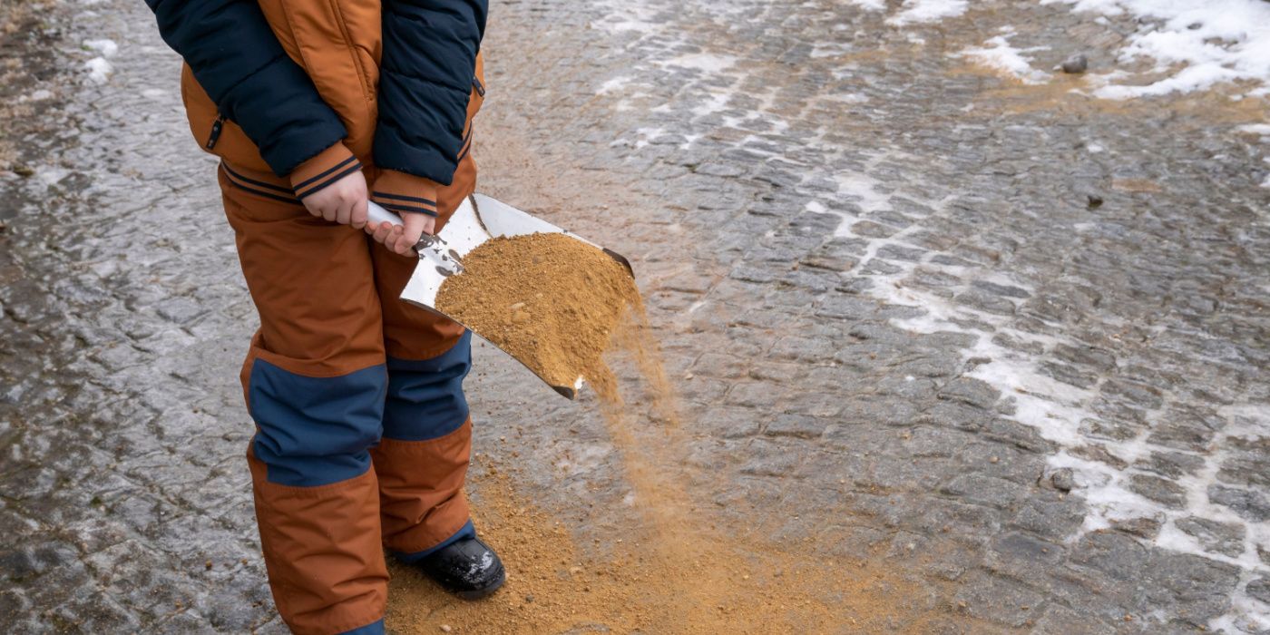 9 Genius Hacks to Tackle Driveway Snow Removal