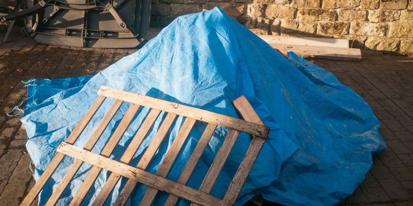 Wheelbarrow Storage: DIY Tricks