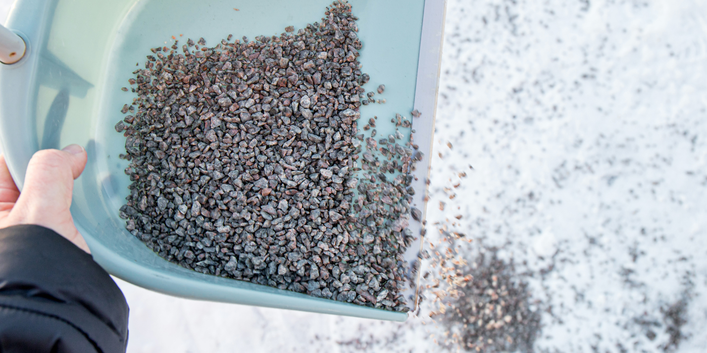 8 Outdoor Designs with Safe Winter Garden Paths