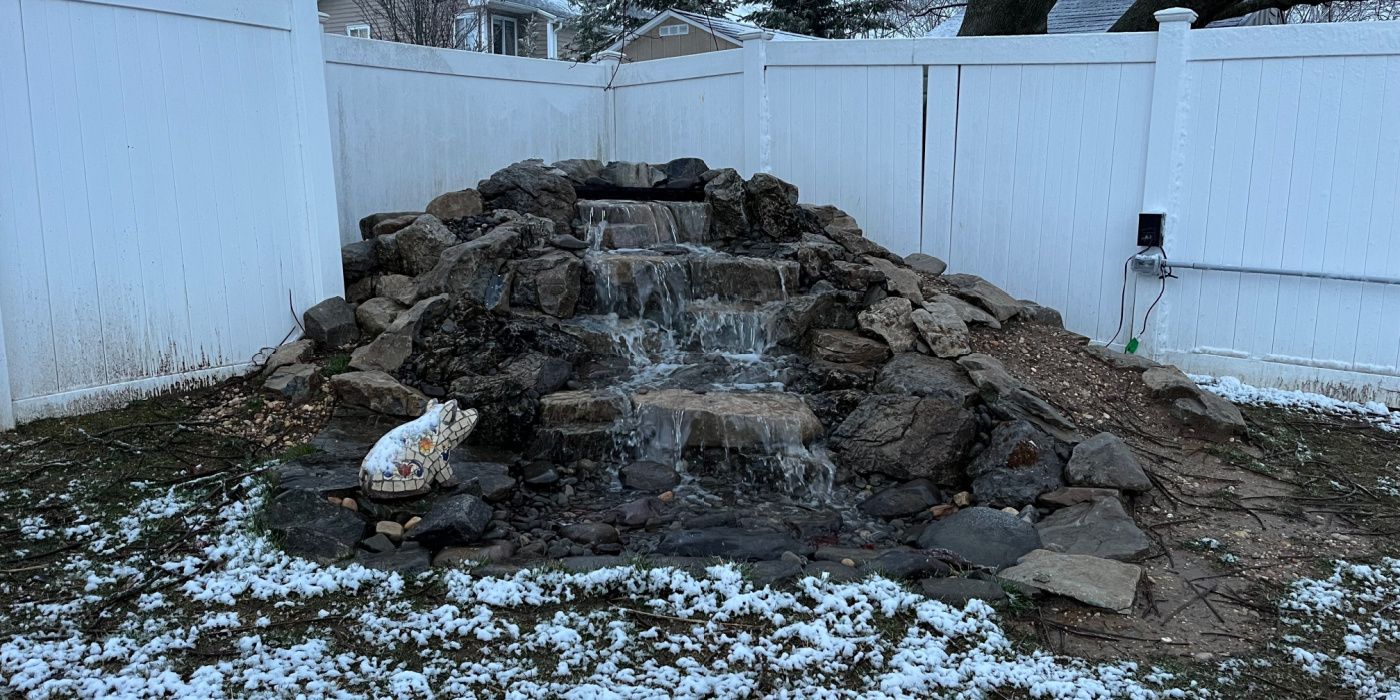 How to Safeguard Water Features in Winter: 7 Ideas