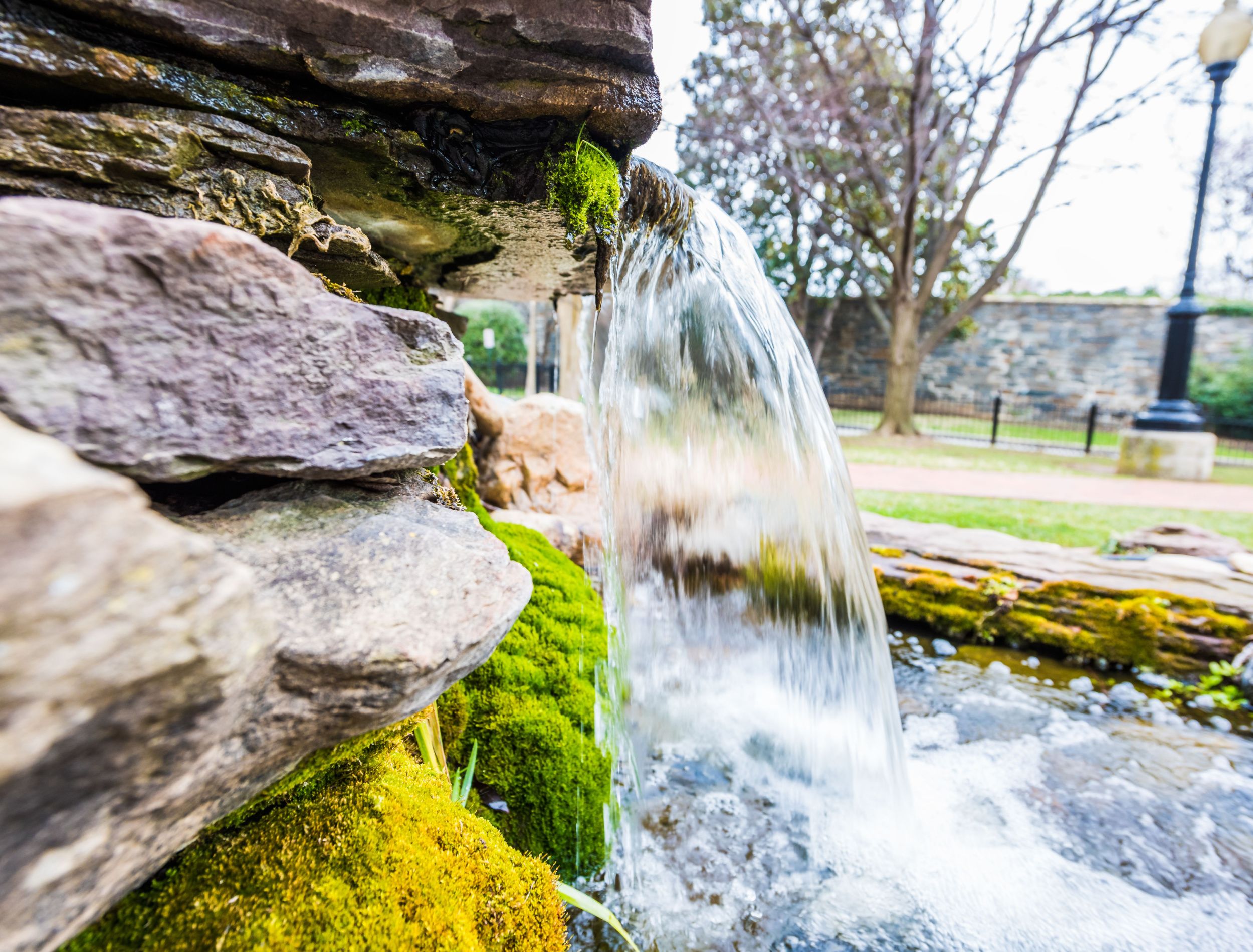 How to Safeguard Water Features in Winter: 7 Ideas