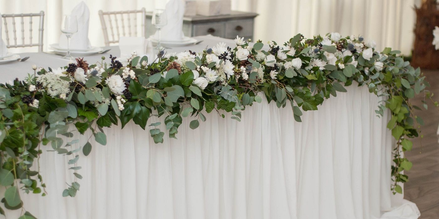 Holiday Home Decor: 4 DIY Easter Floral Decorations