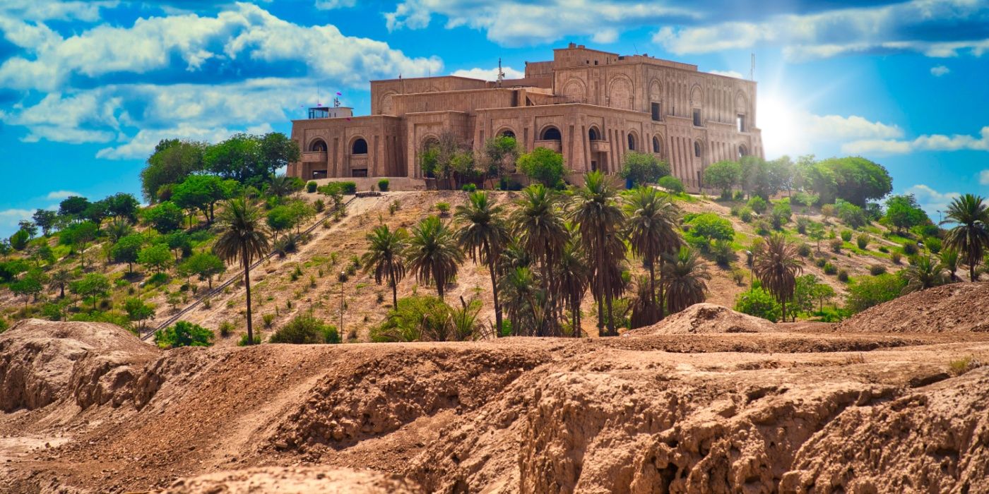 8 Historical Magical Beautiful Gardens