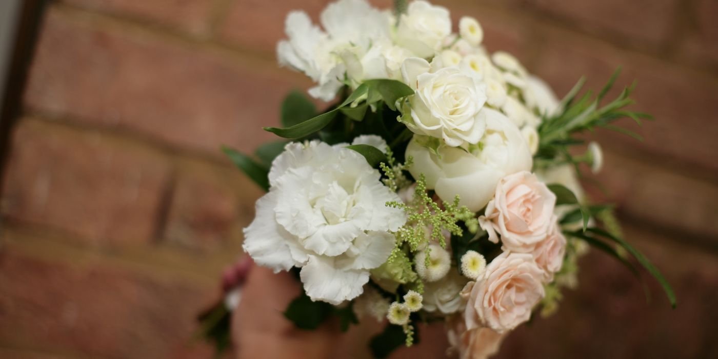 Transform Your Wedding with Stunning Grounded Flower Displays
