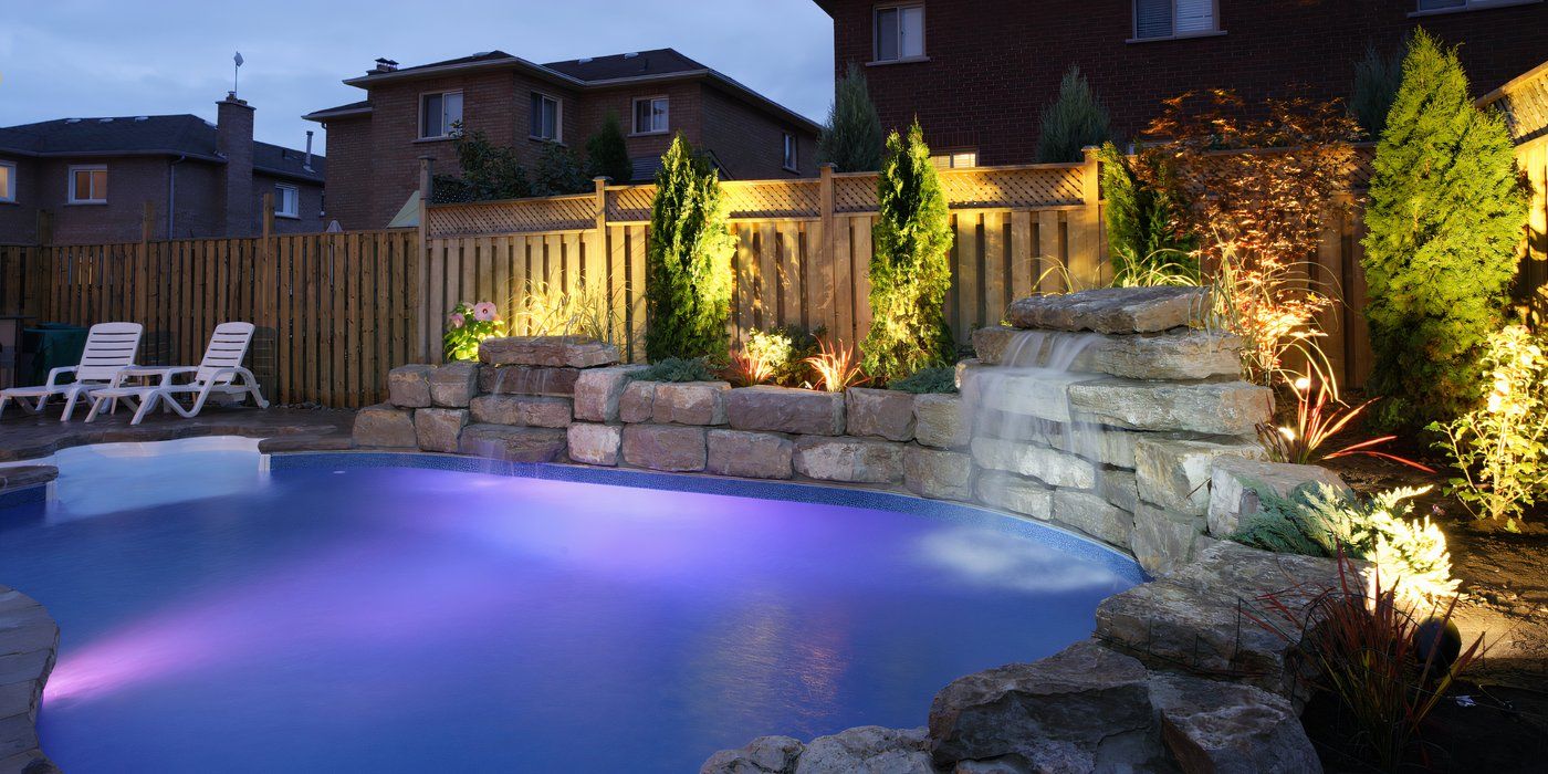 Outdoor Uplighting: 7 Ideas for Highlighting Your Landscaping Projects