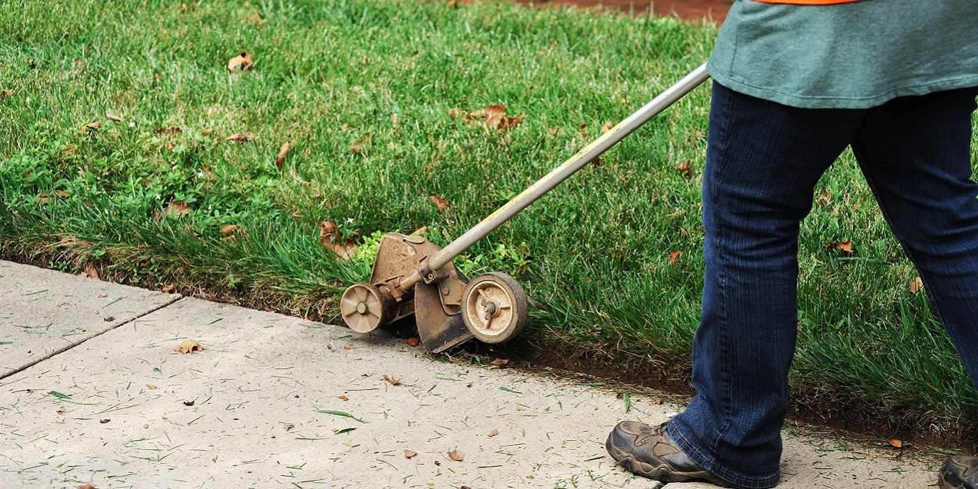 How to Edge Your Lawn