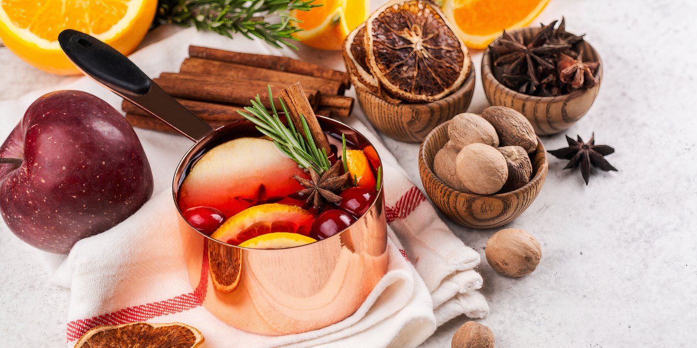 Use 5 Simple Simmer Pot Recipes To Create a Cozy, Inviting Home