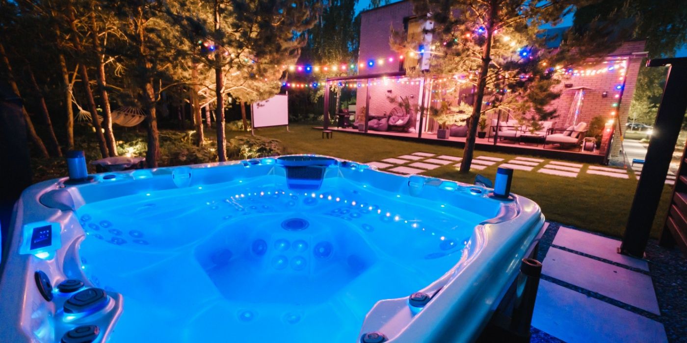 Best Landscaping Ideas For an Above Ground Pool With Half Deck