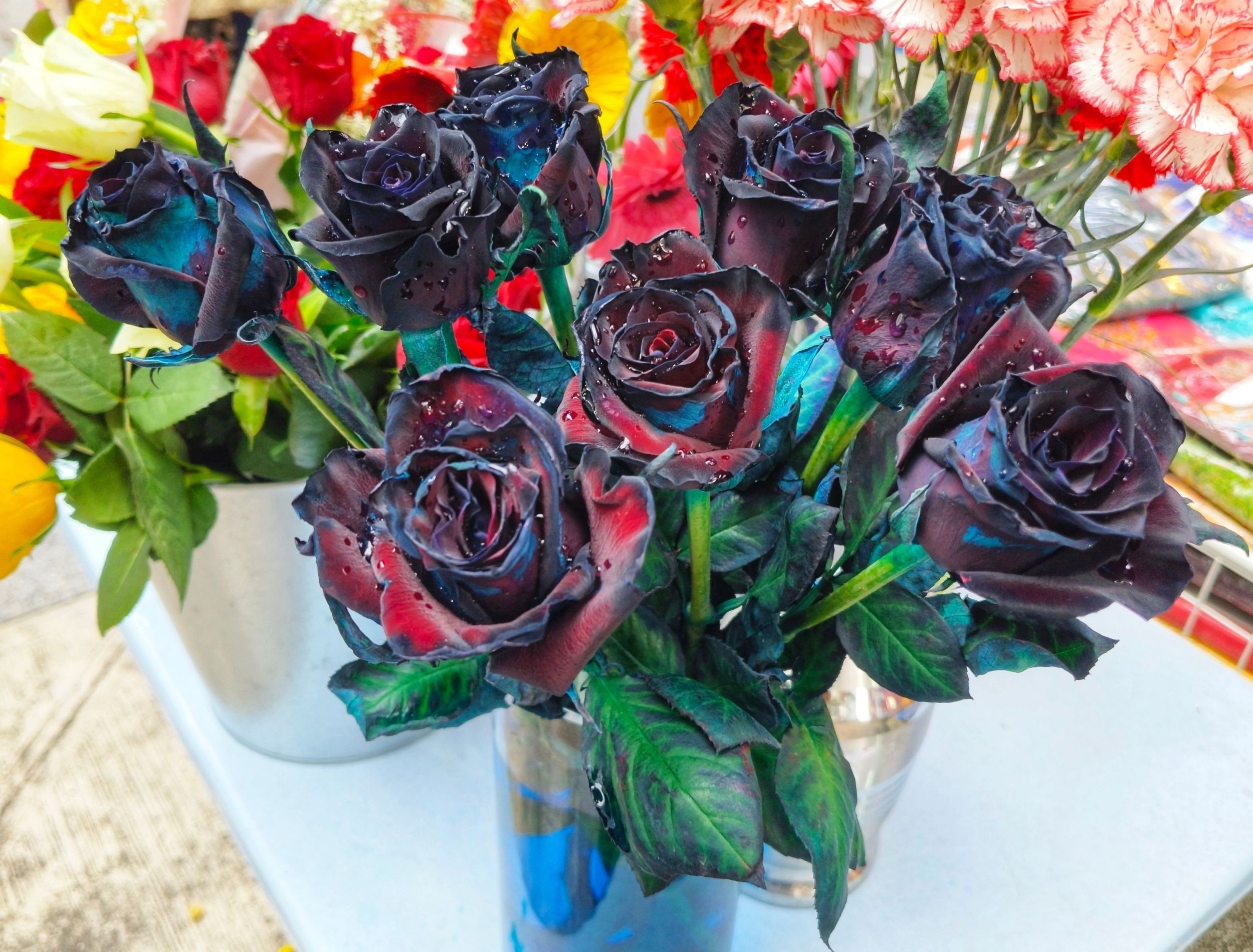 Skip the Eggs: Dye Flowers This Easter for a Stunning Twist