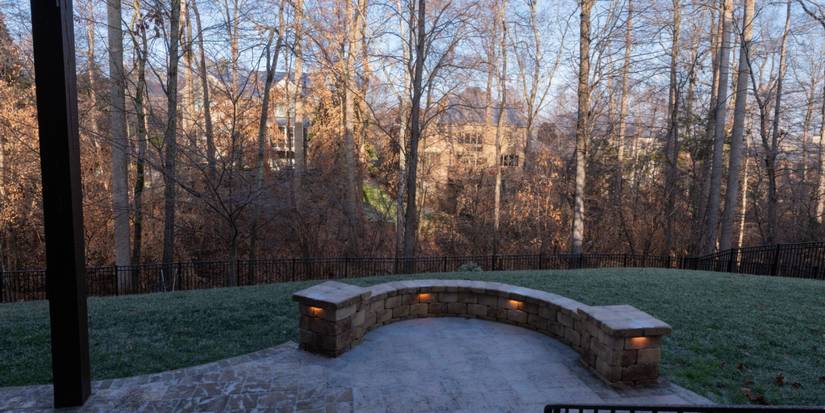 Natural Stone Retaining Wall Ideas for Stunning Backyard Design