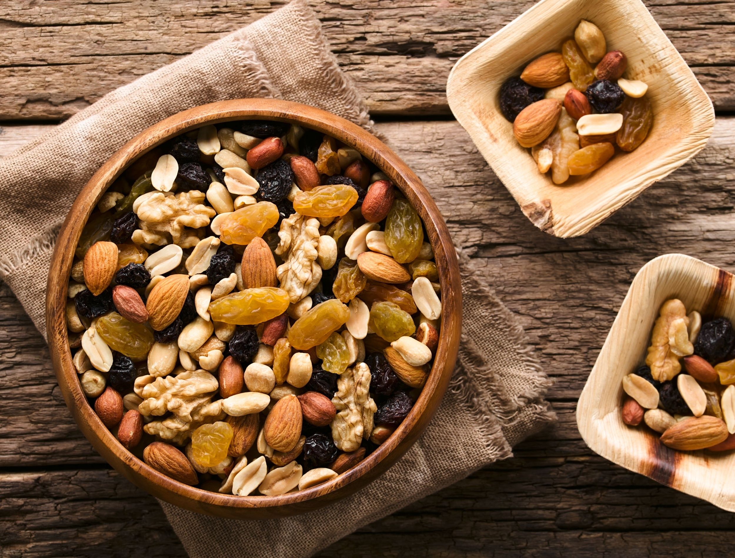 5 Trail Mix Recipes: Healthy Food for Your Activities